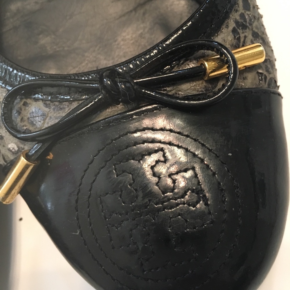 Tory Burch Smoke Roccia/Black Verbena Snake Flats - Gem